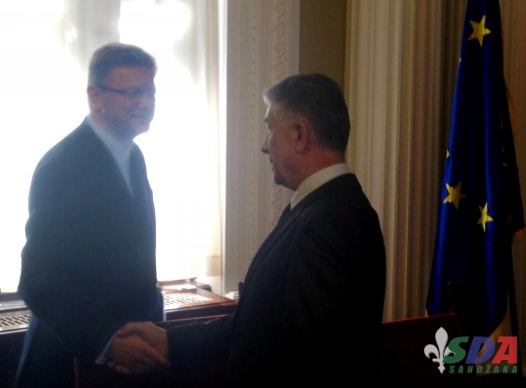 Visoki komesar EU za proširenje se sastao sa predsjednicima poslaničkih ... Visoki komesar EU za proširenje se sastao sa predsjednicima poslaničkih ...
